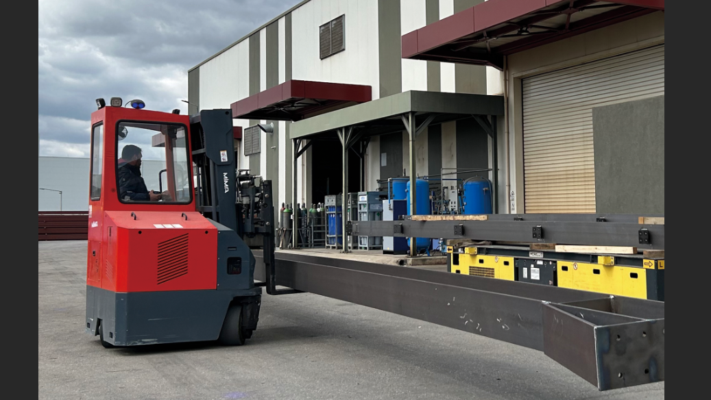 Top 5 Multi-Directional Forklift Manufacturers - MiMA